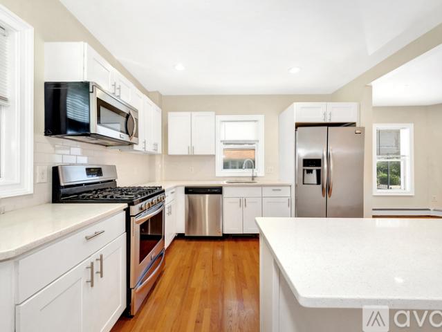 3 BR, 2 BA Apartment 9 Winter Hill Rd, Unit #1, Medford, MA 02155