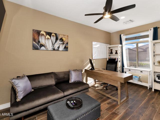 3 BR, 2 BA in Chandler