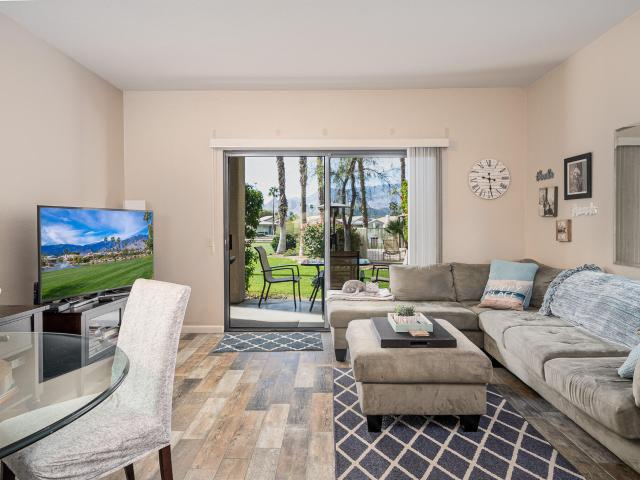 3 BR, 2 BA in Desert Princess