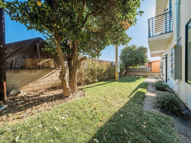 3 BR, 2 BA in East Los Angeles