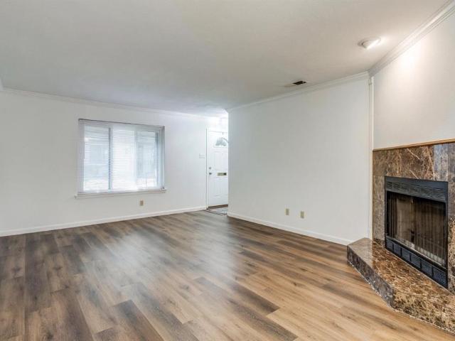 3 BR, 2 BA in Far North Dallas