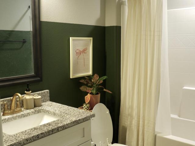 3 BR, 2 BA in Holley