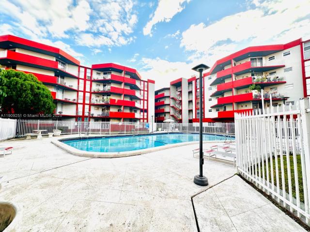 3 BR, 2 BA in Hialeah