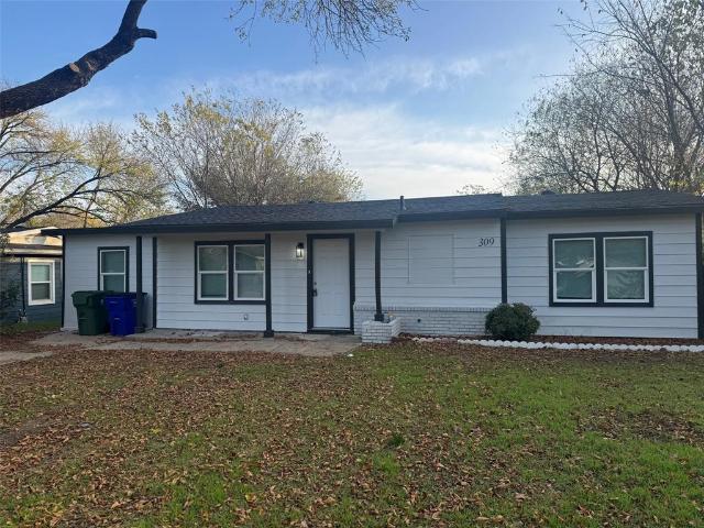 3 BR, 2 BA in Hillcrest