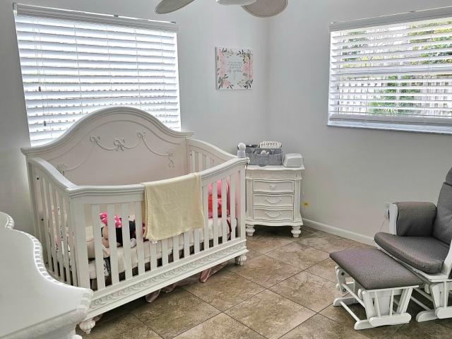 3 BR, 2 BA in South Shore of Wellington