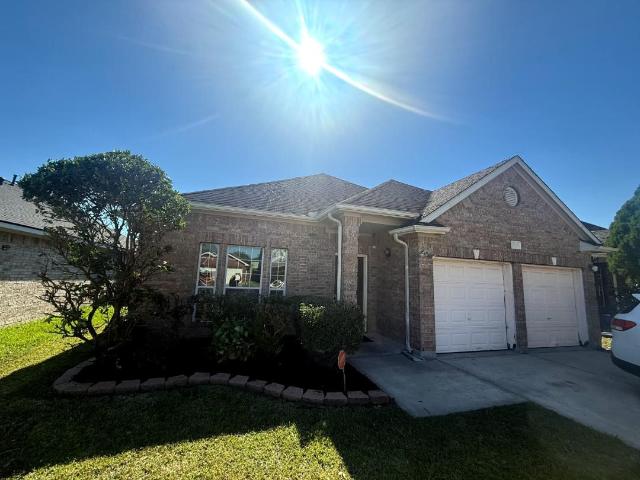 3 BR, 2 BA in Southbelt Ellington