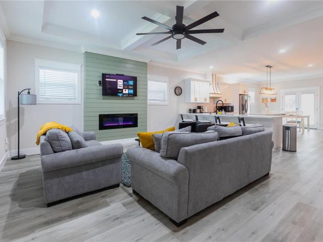 3 BR, 2 BA in Seminole Heights