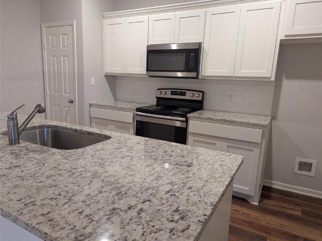 3 BR, 2 BA in Sherman