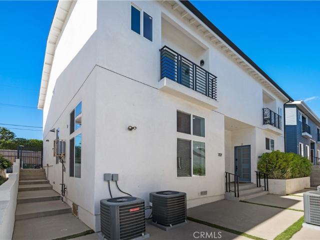 3 BR, 2 BA in Westchester