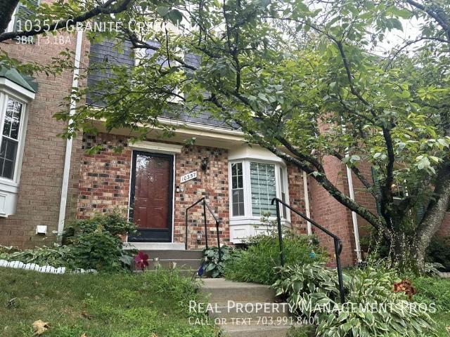 3 BR, 3.5 BA Apartment 10357 Granite Creek Ln, Oakton, VA 22124