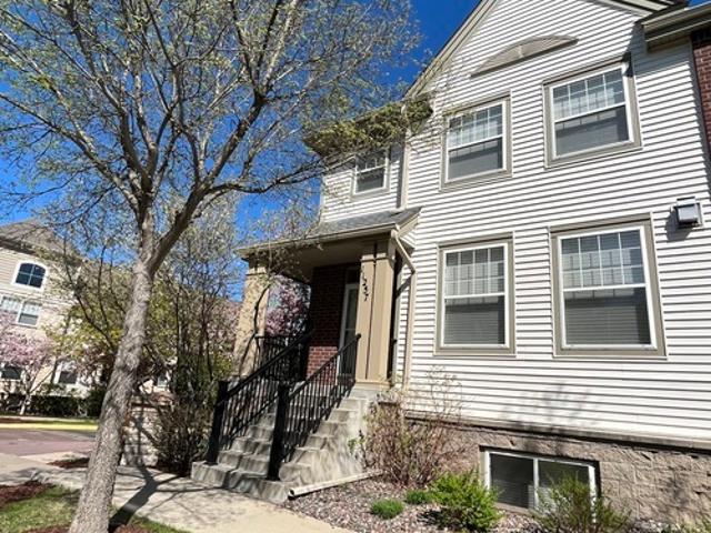 3 BR, 3.5 BA Apartment 11257 Preswick Boulevard, Unit TH, Eden Prairie, MN 55344