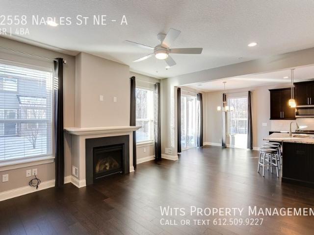 3 BR, 3.5 BA Apartment 12558 Naples St NE, Blaine, MN 55449