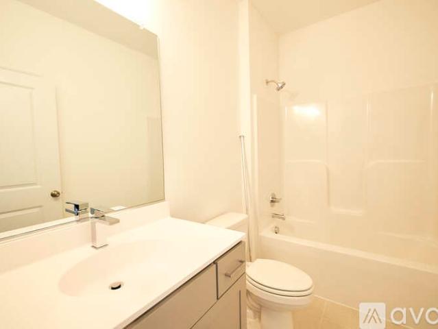 3 BR, 3.5 BA Apartment 13868 Randolph Pond Ln, Unit 13868, Midlothian, VA 23114