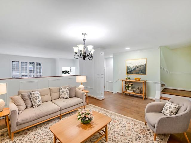 3 BR, 3.5 BA Apartment 1427 Mclean Mews Ct, Mclean, VA 22101