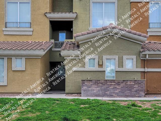3 BR, 3.5 BA Apartment 18250 N Cave Creek Rd, Phoenix, AZ 85032