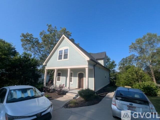 3 BR, 3.5 BA Apartment 214 Evans Street, Athens, GA 30606