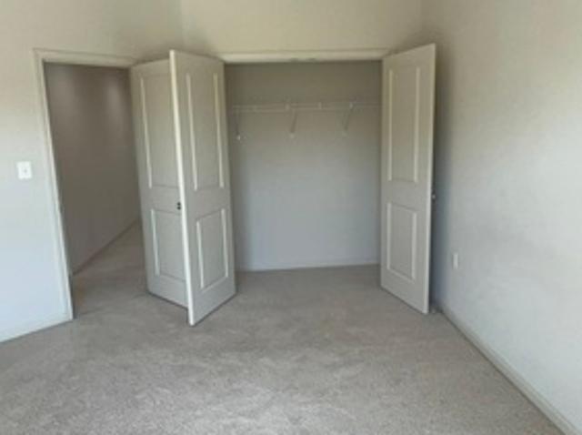 3 BR, 3.5 BA Apartment 23335 Tradewind Dr, Ashburn, VA 20148