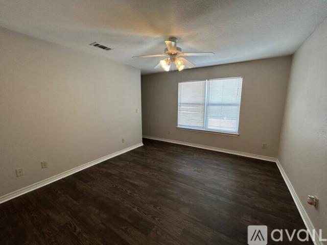 3 BR, 3.5 BA Apartment 2507 Pascal Ct, Unit B, Waco, TX 76706
