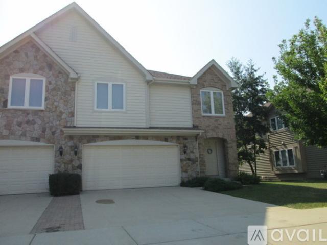 3 BR, 3.5 BA Apartment 2636 Chelsey Street, Unit &, Buffalo Grove, IL 60089