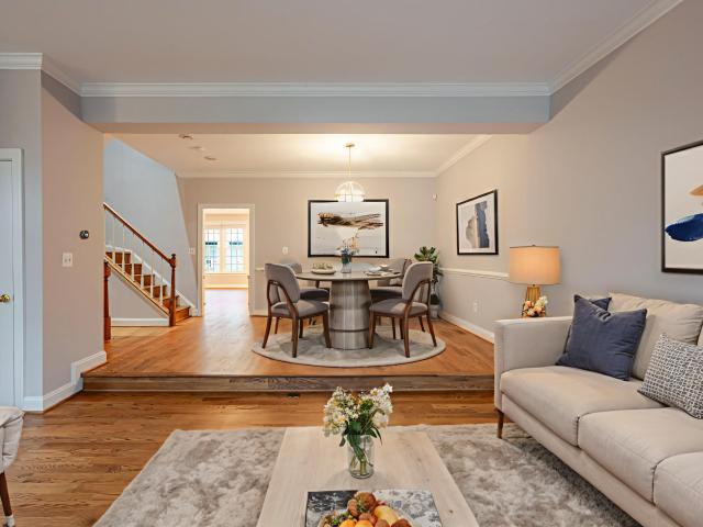 3 BR, 3.5 BA Apartment 2714 Earls Ct, Vienna, VA 22181