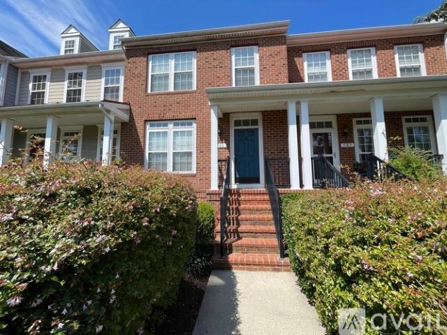 3 BR, 3.5 BA Apartment 300 Dixon Street, Unit 306, Easton, MD 21601