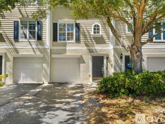 3 BR, 3.5 BA Apartment 3203 West Horatio Street, Unit A, Tampa, FL 33609