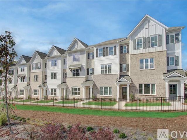 3 BR, 3.5 BA Apartment 3330 Cranston Lane, Kennesaw, GA 30144