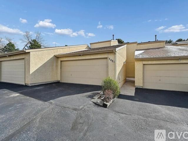 3 BR, 3.5 BA Apartment 3461 Trenary Lane, Unit Ridge Townhomes, Colorado Springs, CO 80918
