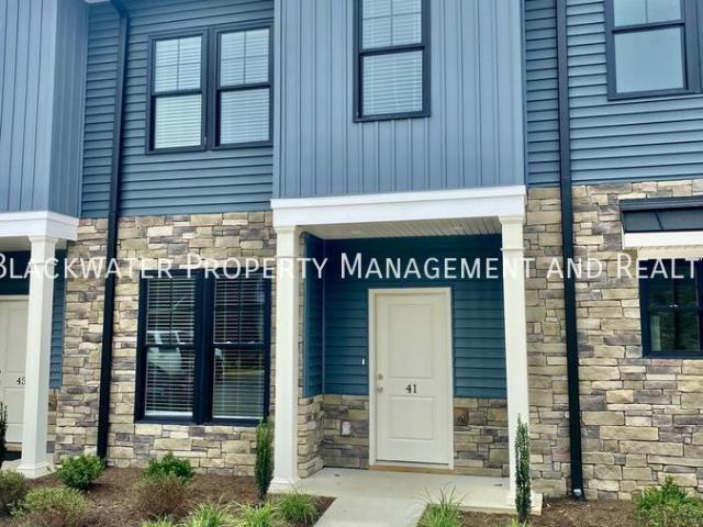 3 BR, 3.5 BA Apartment 41 Cuddington Ln, Lynchburg, VA 24501