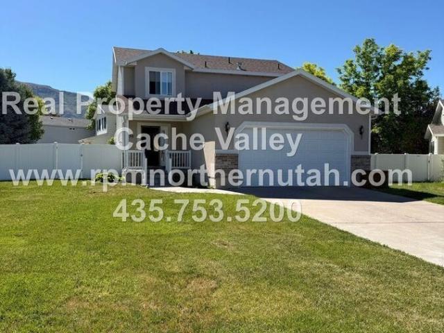 3 BR, 3.5 BA Apartment 450 Maple Circle, North Logan, UT 84341