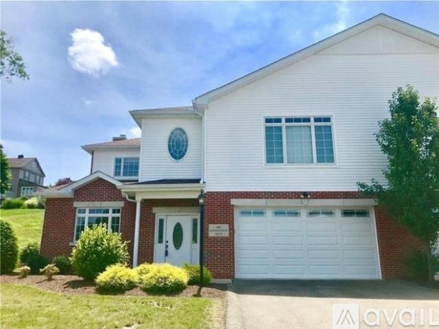 3 BR, 3.5 BA Apartment 501 Darlington Ct Dr, Unit 501, Beaver Falls, PA 15010