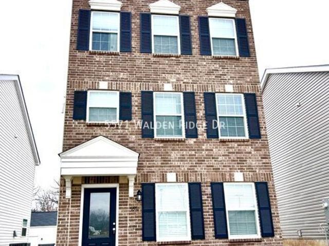 3 BR, 3.5 BA Apartment 5571 Walden Ridge Dr, Saint Louis, MO 63128