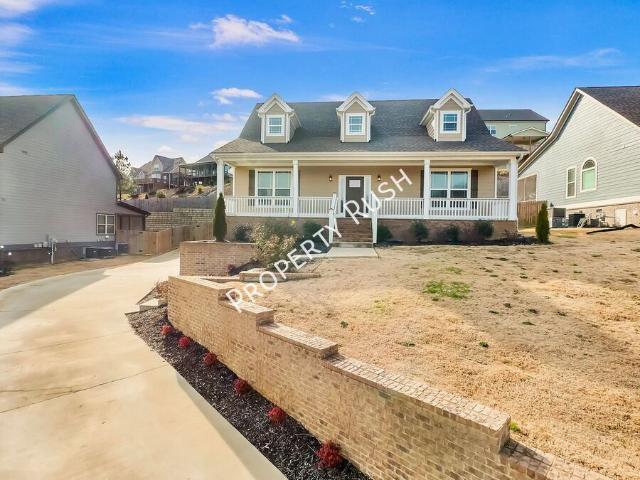 3 BR, 3.5 BA Apartment 7986 Burgundy Cir Chattanooga, TN 37421