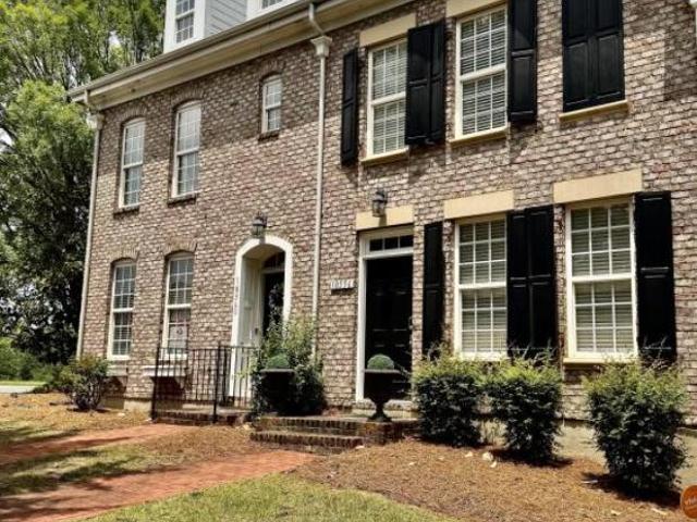 3 Br, 3 bath, Townhouse 10560 Rocky Ford Club Rd