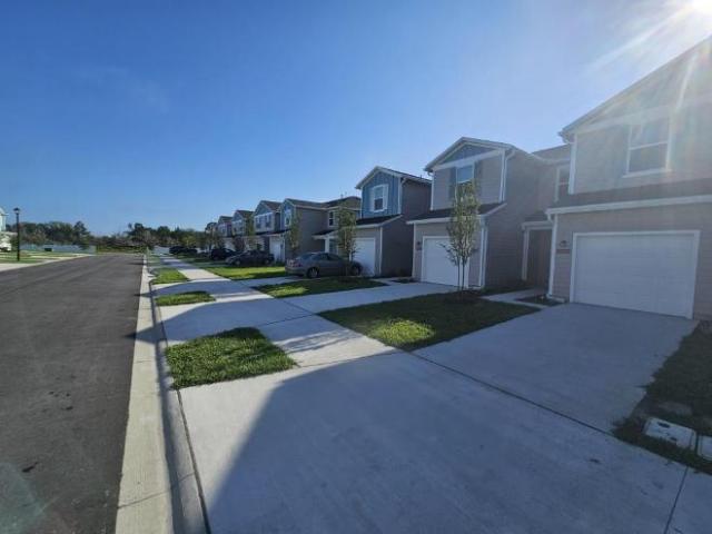 3 Br, 3 bath, Townhouse 1715 Garden Grove Ct