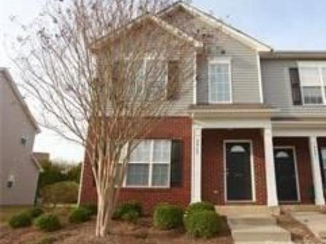 3 Br, 3 bath, Townhouse 2849 Summergrove Ct