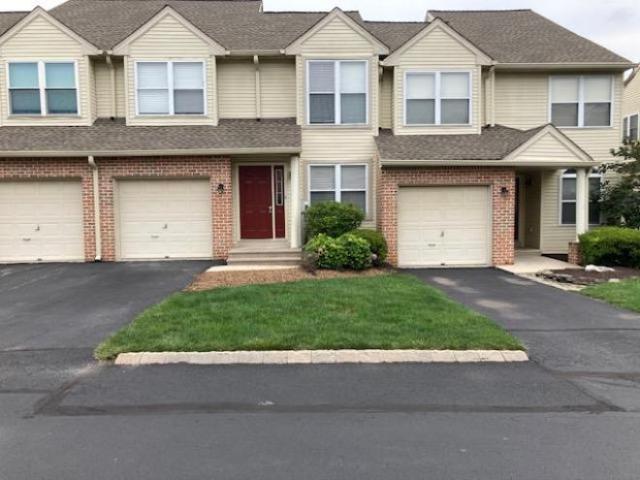 3 Br, 3 bath, Townhouse 327 Oxford Pl