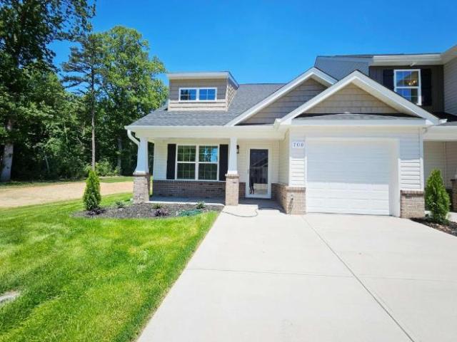 3 Br, 3 bath, Townhouse 708 Dusk Vis Wy