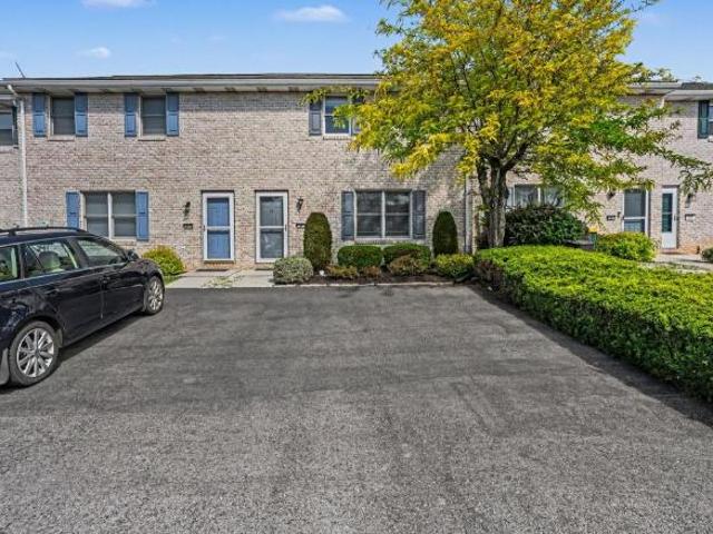 3 Br, 3 bath, Townhouse 99 Lee Ann Ct
