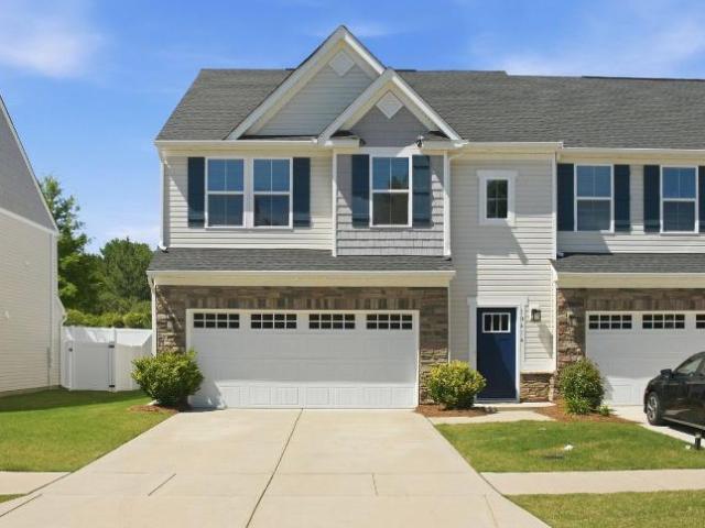 3 Br, 3 bath, Townhouse/Brownstone/RowHouse 10414 Dalton Woods Ct
