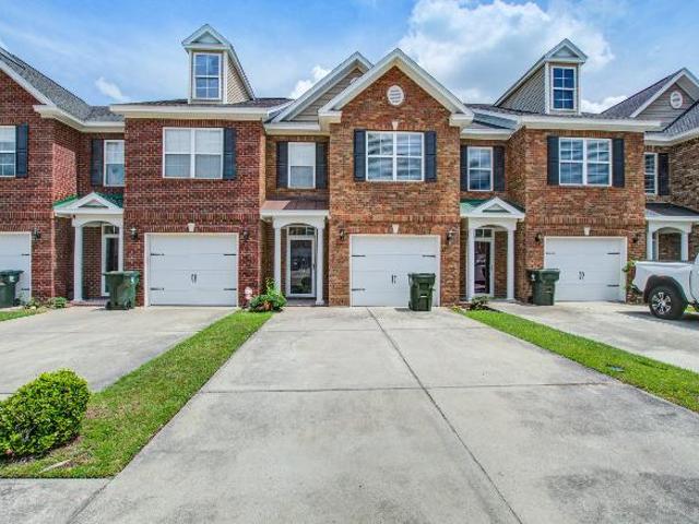 3 Br, 3 bath, Townhouse/Brownstone/RowHouse 106 S Lamplighter Ln