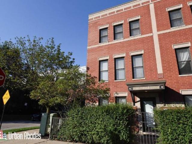 3 Br, 3 bath, Townhouse/Brownstone/RowHouse 1000 N Crosby St