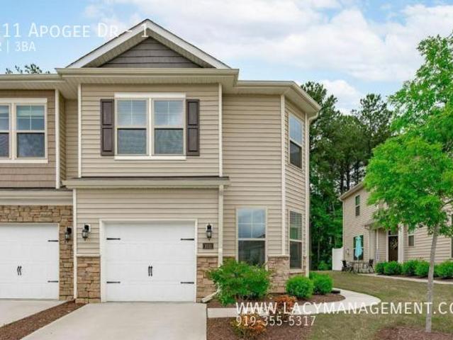3 Br, 3 bath, Townhouse/Brownstone/RowHouse 1011 Apogee Dr