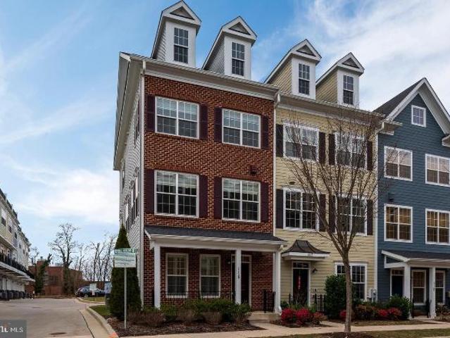 3 Br, 3 bath, Townhouse/Brownstone/RowHouse 115 Meridian Lane