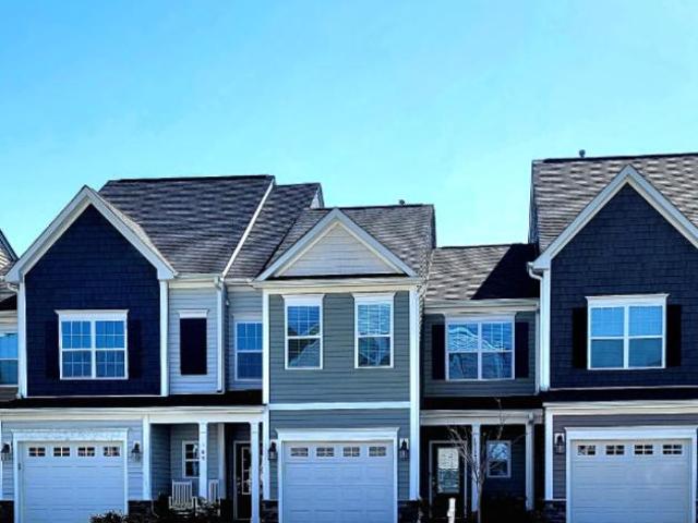 3 Br, 3 bath, Townhouse/Brownstone/RowHouse 117 Wellons Creek Dr