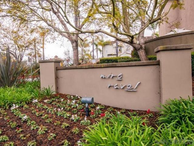 3 Br, 3 bath, Townhouse/Brownstone/RowHouse 11817 Miro Circle