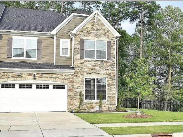 3 Br, 3 bath, Townhouse/Brownstone/RowHouse 1104 Midvale Avenue