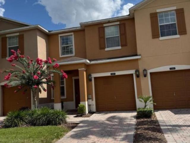 3 Br, 3 bath, Townhouse/Brownstone/RowHouse 11057 Savannah Landing Cir