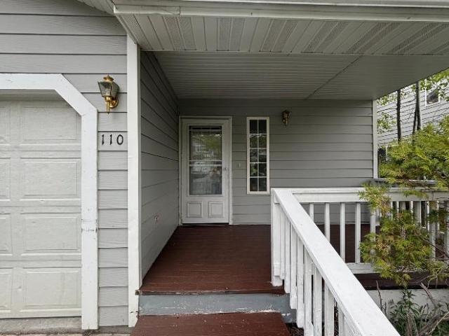 3 Br, 3 bath, Townhouse/Brownstone/RowHouse 110 Micheal Grove