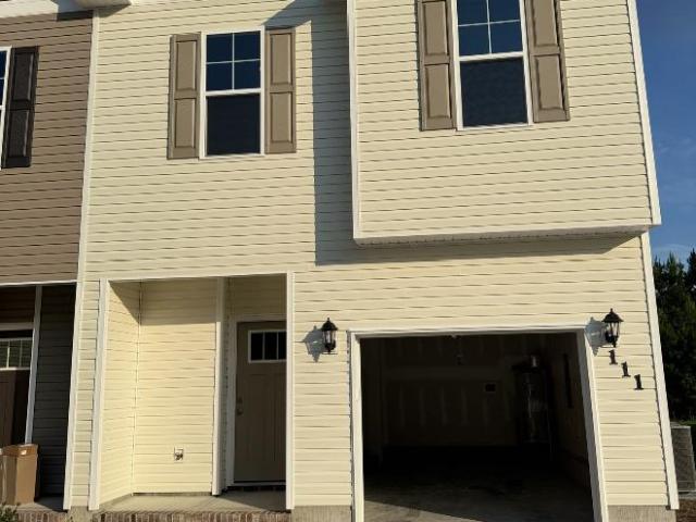 3 Br, 3 bath, Townhouse/Brownstone/RowHouse 111 Crab Claw Spit Ln